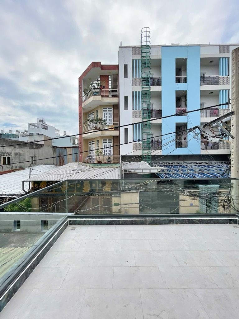 Nhà đẹp ở ngay đường Bình Trị Đông - 3 tầng BTCT - Tiện ích vây quanh ...