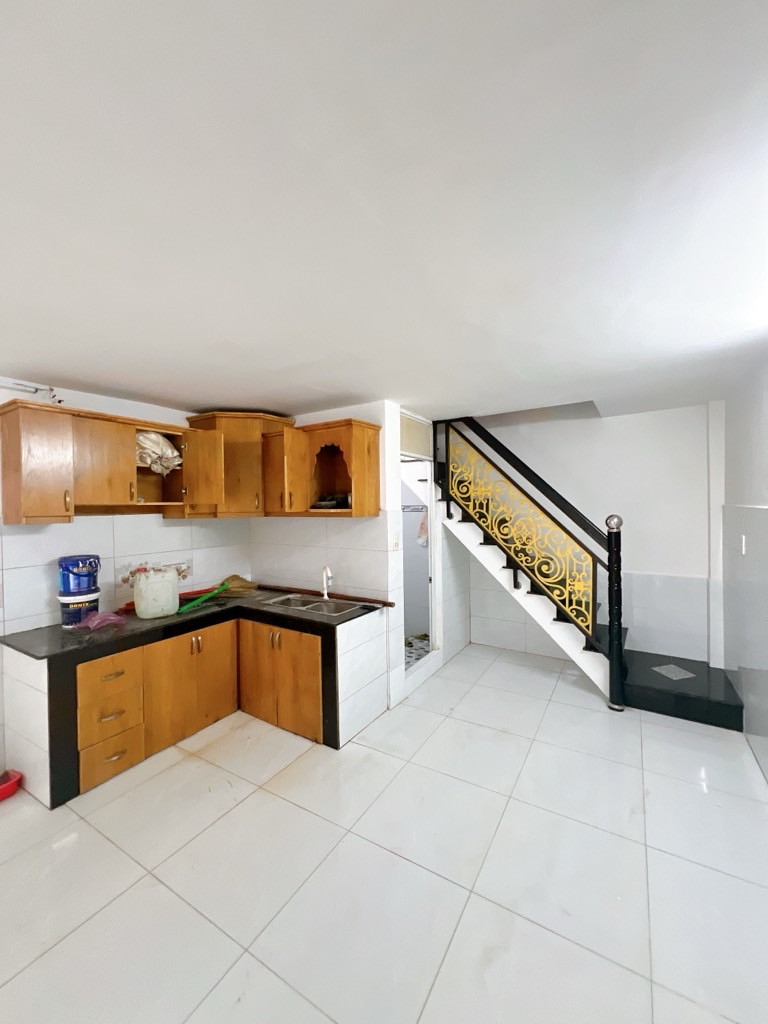 Căn duy nhất quận Tân Phú - Bình Tân giá nhỉnh 5 tỷ. 46m2, 3 tầng lung ...