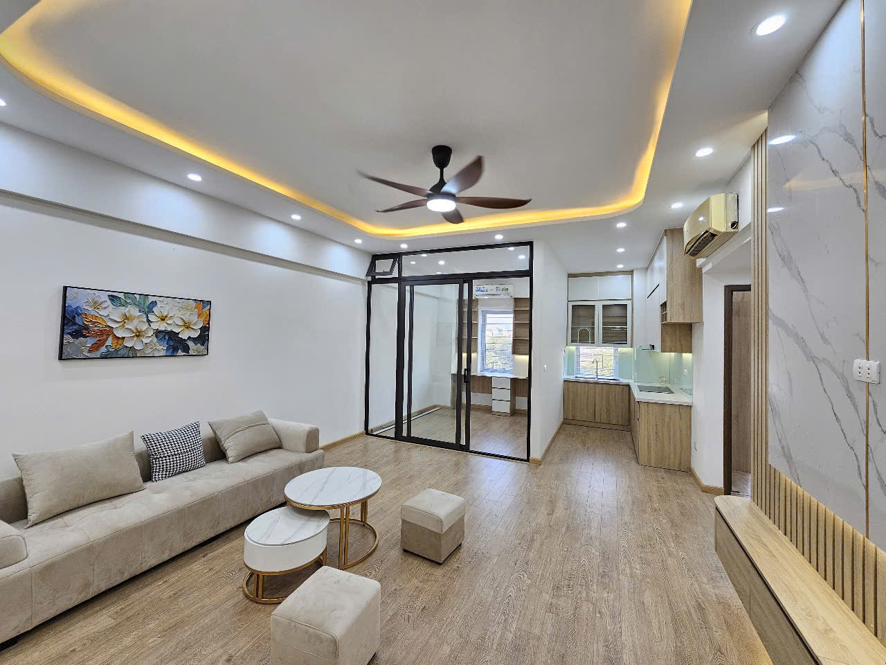 Chính chủ gửi bán căn hộ OCT2 ĐN2 Hud xây dựng Bắc Linh Đàm, Hoàng Mai