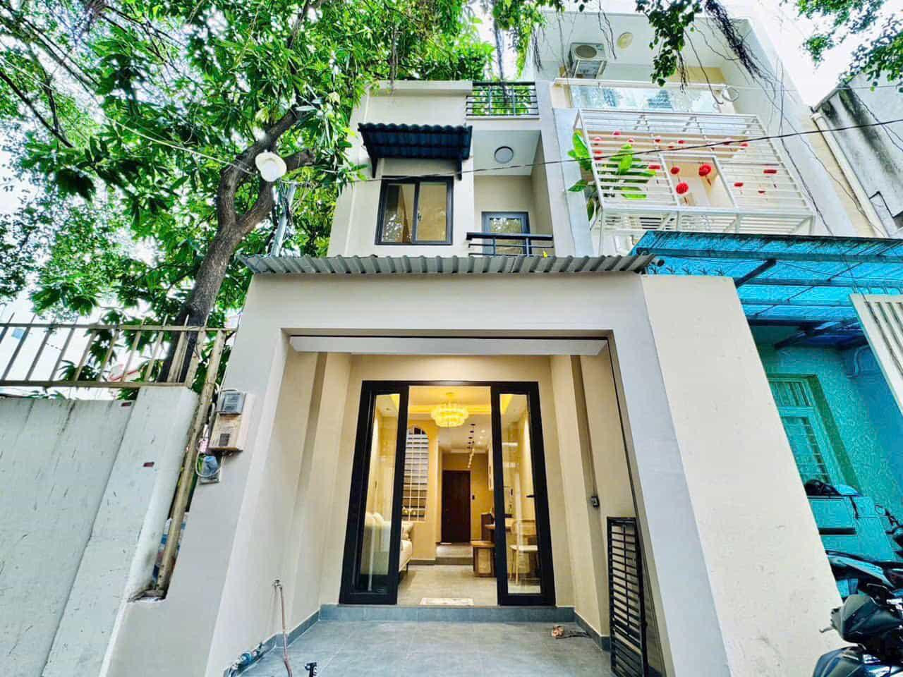 Siêu hot bán nhà Diên Hồng, P1, Bình Thạnh, 2,2 tỷ, sổ riêng, tiện ích ...