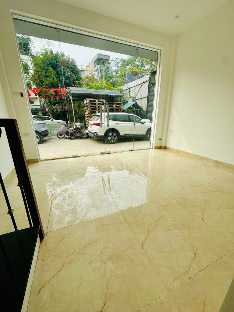 ĐỘI CẤN – NGỌC HÀ – BA ĐÌNH – NGÕ TO NHƯ PHỐ – THANG MÁY – Ô TÔ TRÁNH ...