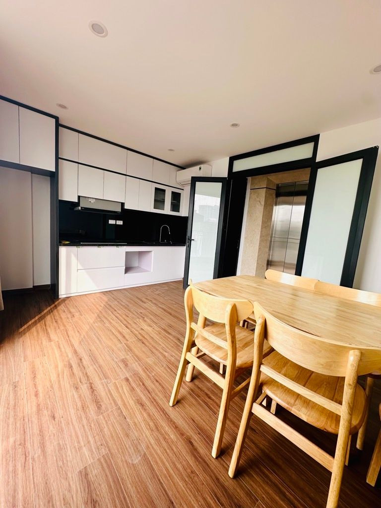 ĐỘI CẤN – NGỌC HÀ – BA ĐÌNH – NGÕ TO NHƯ PHỐ – THANG MÁY – Ô TÔ TRÁNH ...