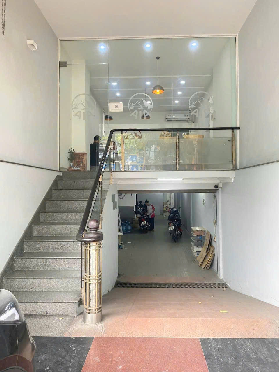 CHO THUÊ MẶT TIỀN ĐỒNG KHỞI GẦN ĐẠI HỌC ĐN 4 TẦNG, HẦM, 7PN