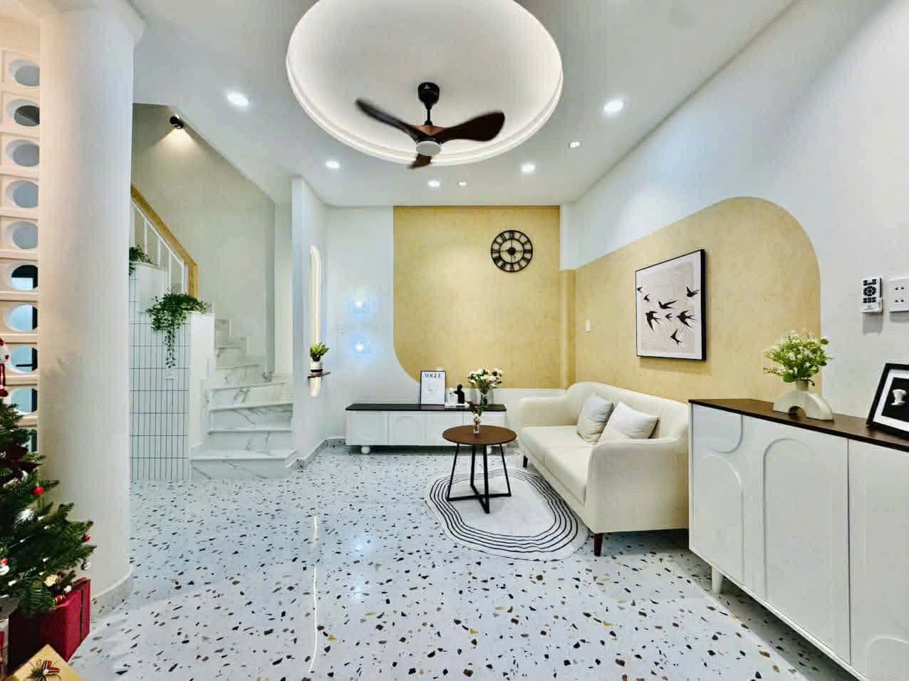 🏠 CẦN BÁN GẤP NHÀ 2 LẦU NGAY TRUNG TÂM TP. THỦ DẦU MỘT – GIÁ ĐẦU TƯ ...