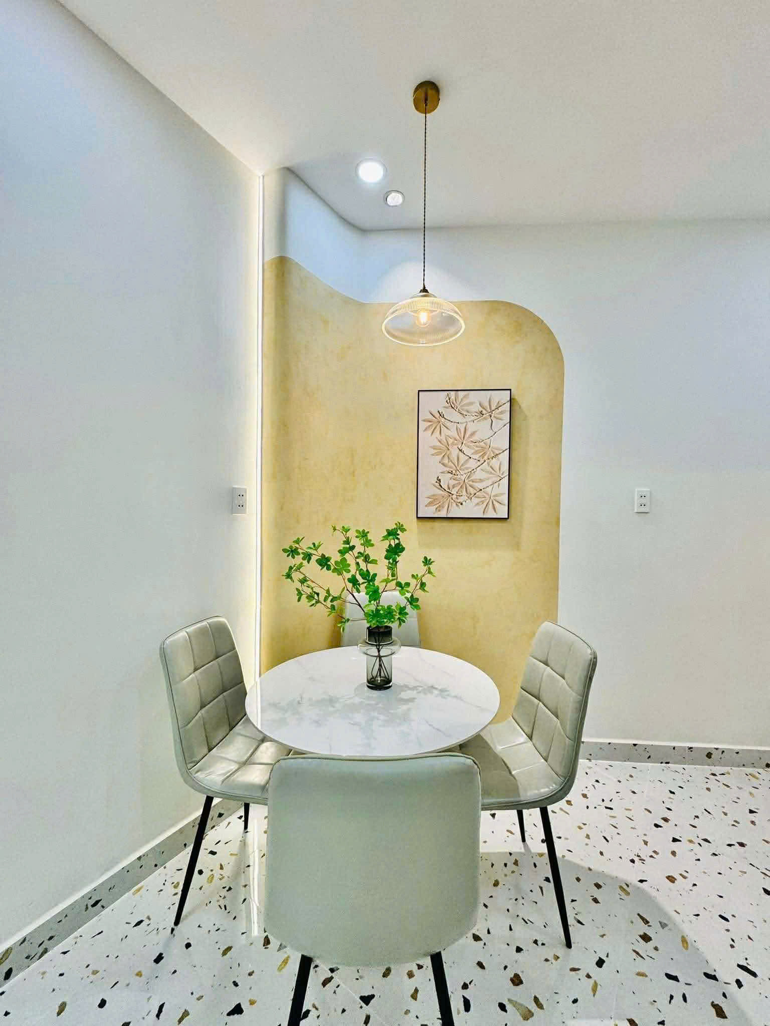 🏠 CẦN BÁN GẤP NHÀ 2 LẦU NGAY TRUNG TÂM TP. THỦ DẦU MỘT – GIÁ ĐẦU TƯ ...