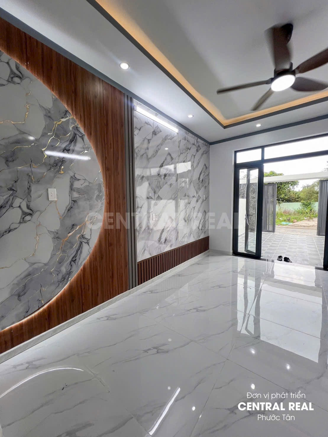 Anh Chị Đang Làm Việc Gần Cổng 11, gần KDL Sơn Tiên hay Long Thành đừng ...