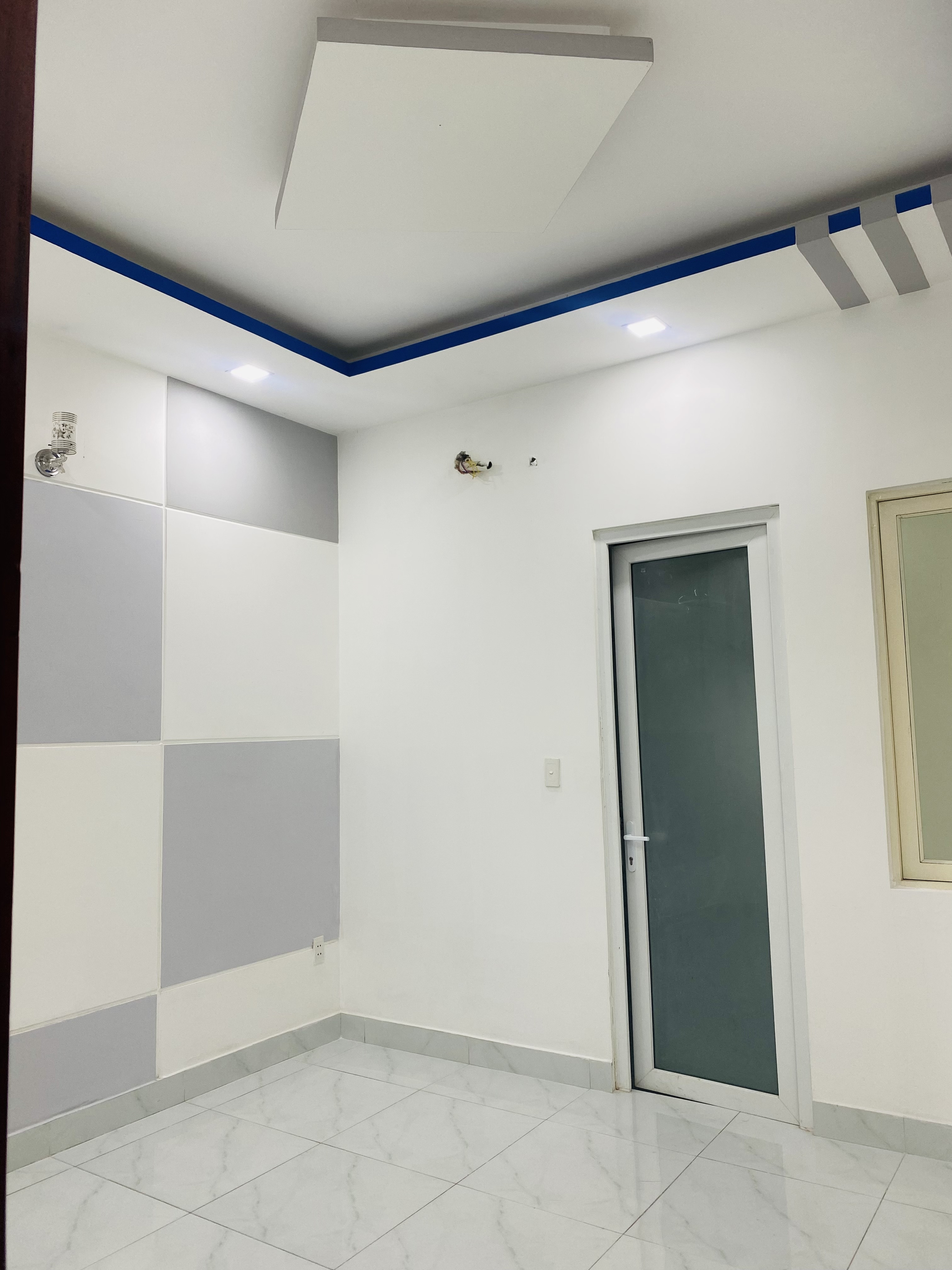 Giáp T.ê.n L.ửa - Hương Lộ 2 Quận Bình Tân -Hxh -56m2, 4tầng , 4pn .Chỉ ...