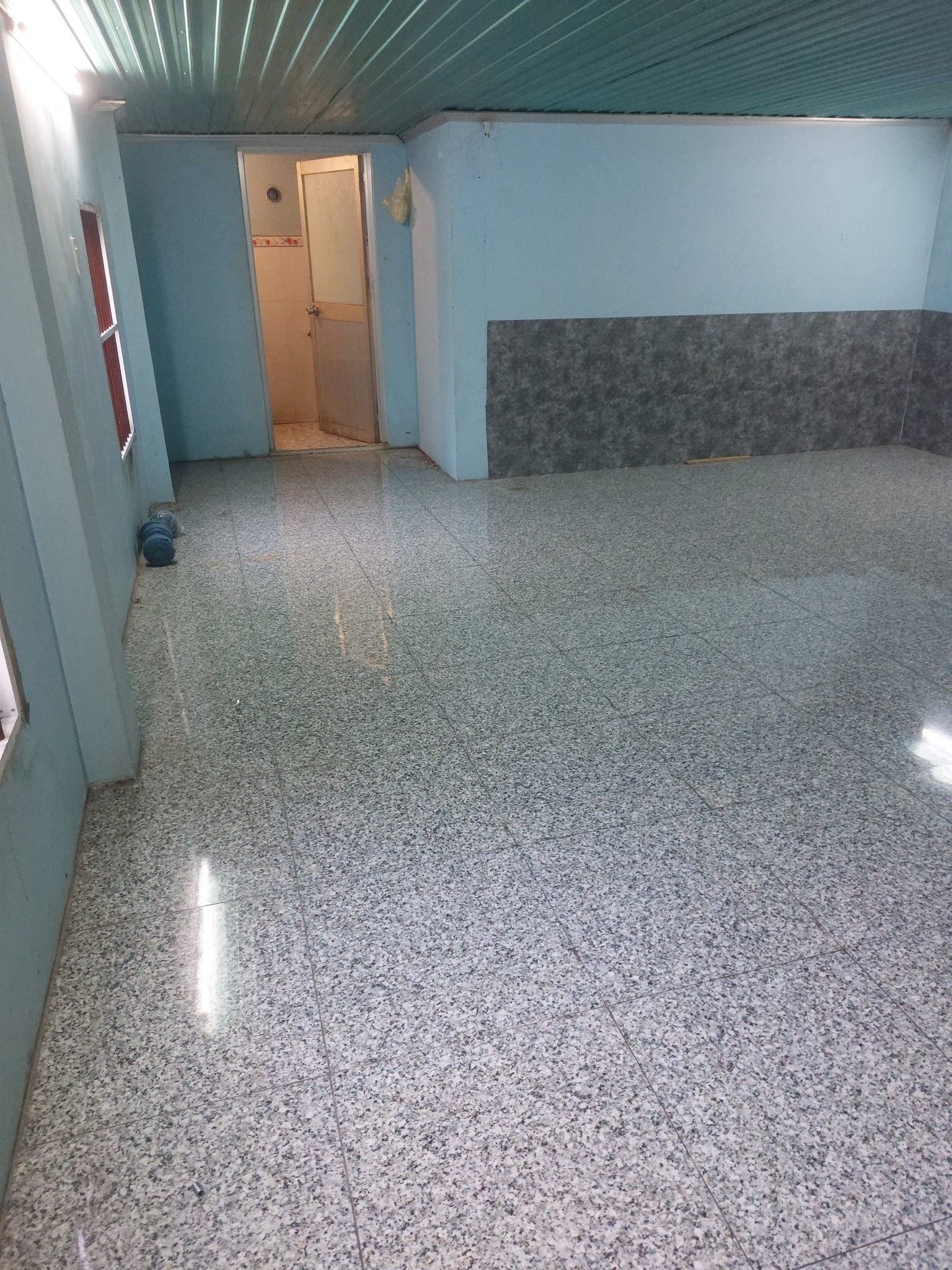 BÁN NHÀ CẤP 4 TẠI TRUNG TÂM THỊ TRẤN CỦ CHI, 1600M2, SHR, 1 TỶ 570