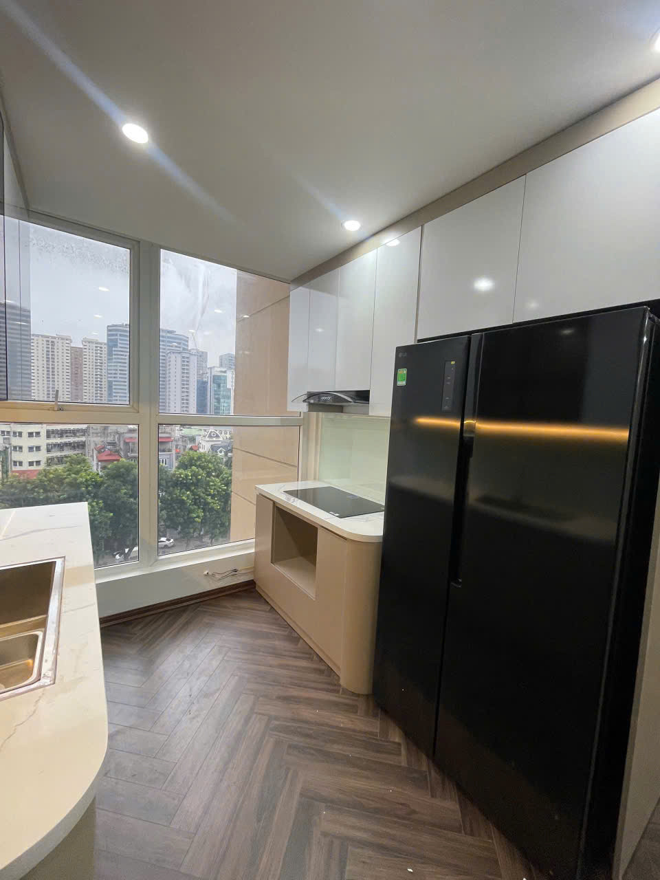 Bán căn hộ 289 Khuất Duy Tiến, bàn giao lần đầu, 108m² Full nội thất mới, sổ đỏ, có slot ô tô.