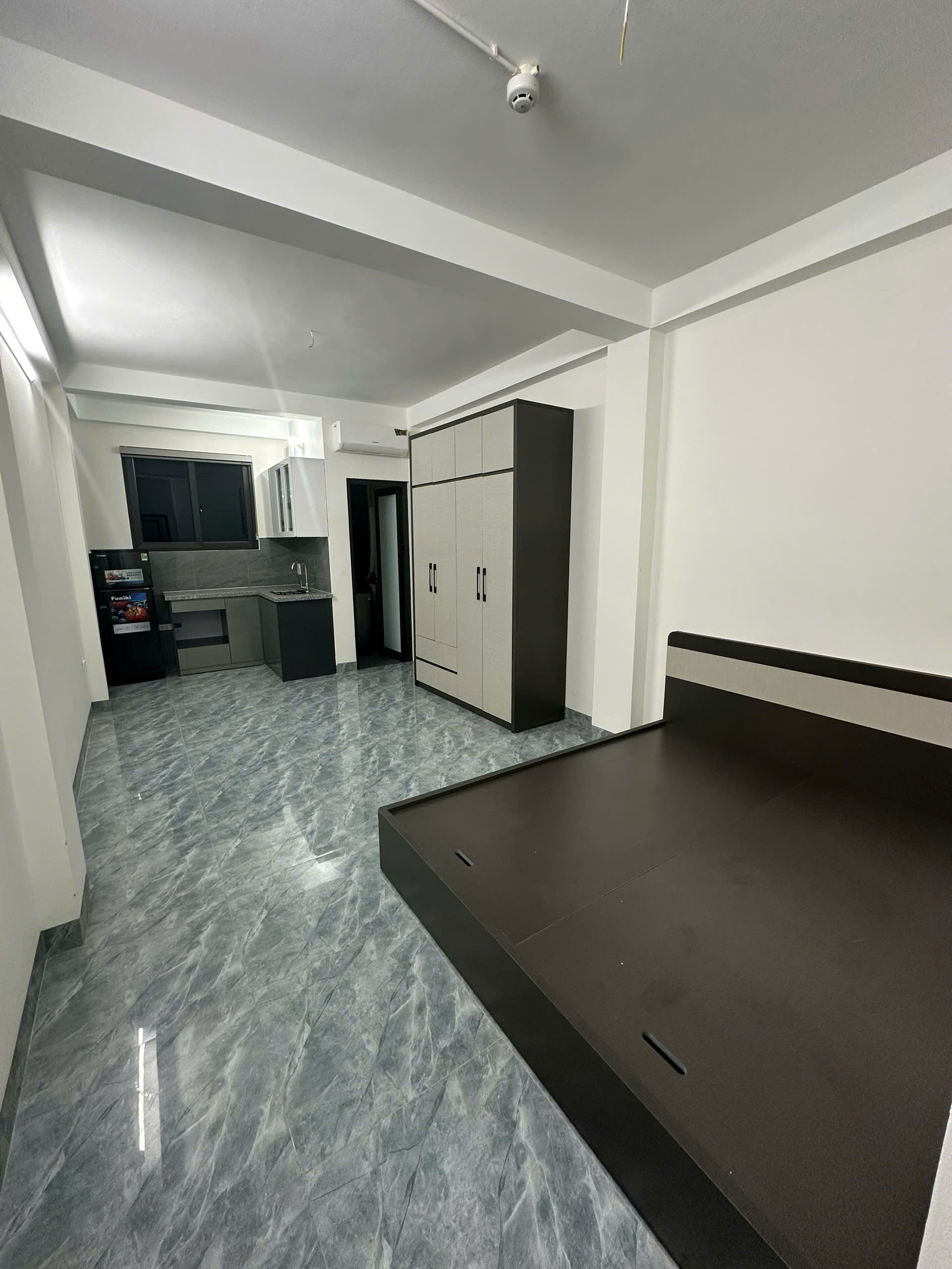 Căn hộ khép kín đầy đủ nội thất