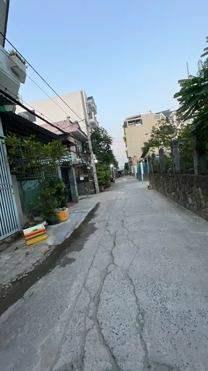 Nhà Phố 3 Tầng 95m2 + 4 Phòng Cho Thuê Xe Tải Chạy Trước Nhà Lê Đức Thọ ...