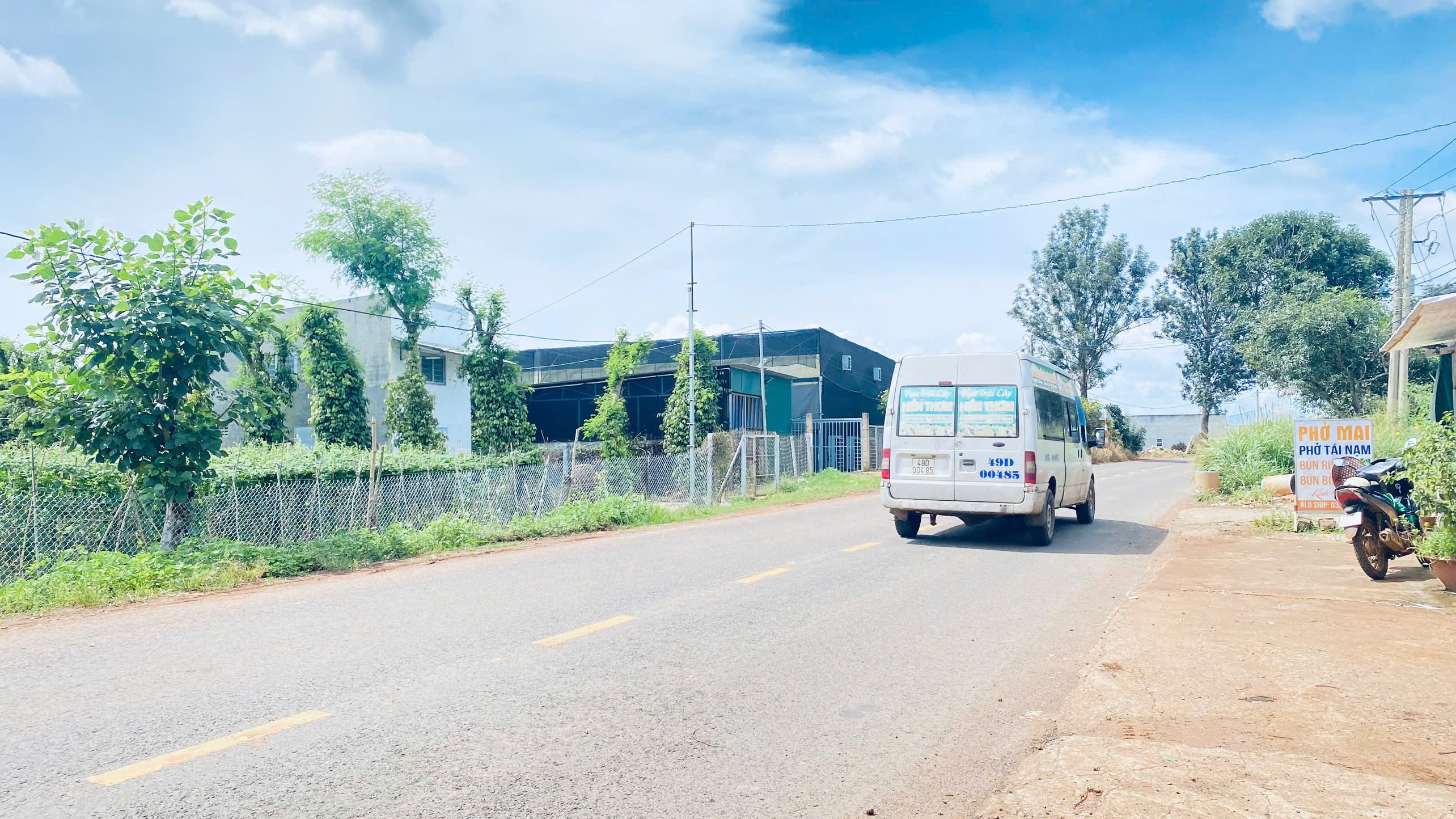 Đất mặt tiền lê hồng phong nối dài, trung tâm đức trọng, lâm đồng