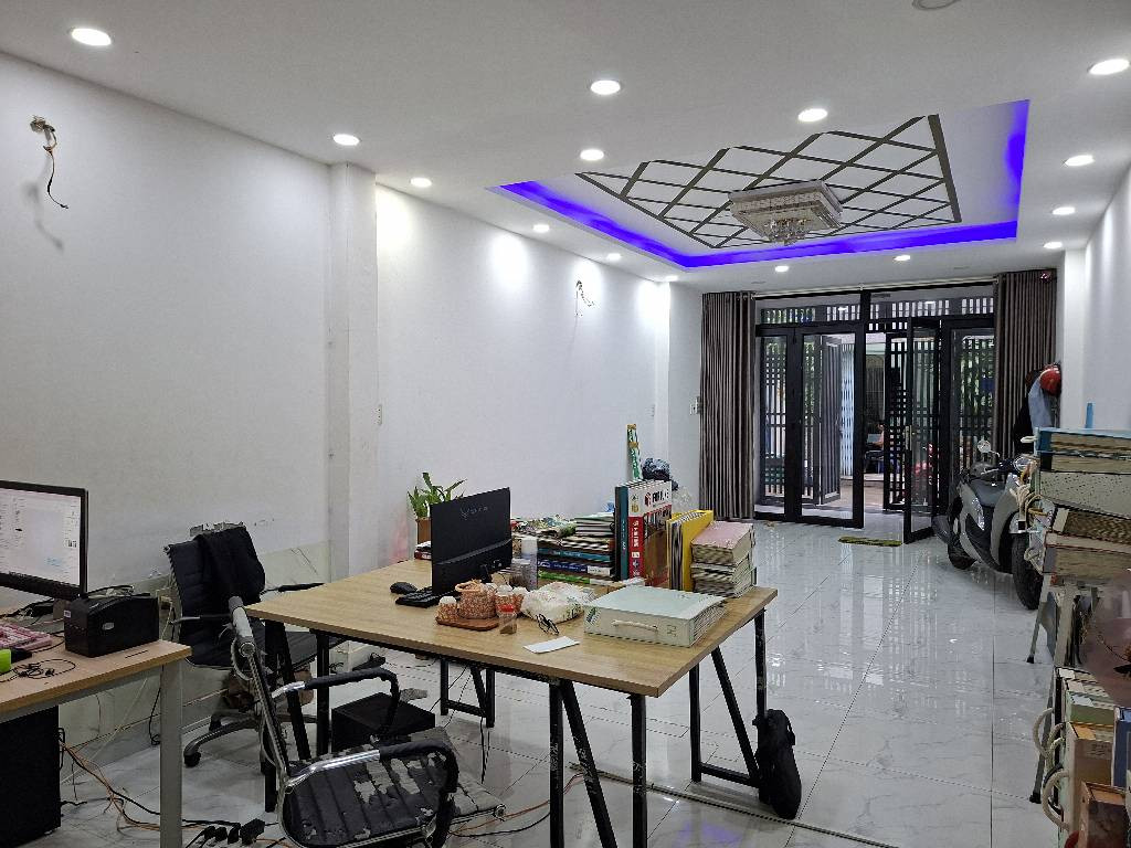 Nhà đẹp ở ngay đường Liên Khu 10-11, Bình Trị Đông - Gần Aeon Mall ...