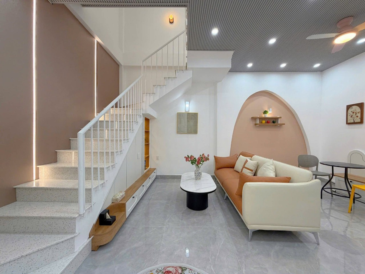 NHÀ ĐẸP_2 TẦNG X 62M2 K54/LÝ TỰ TRỌNG, HẢI CHÂU CHỈ 4.TỈ