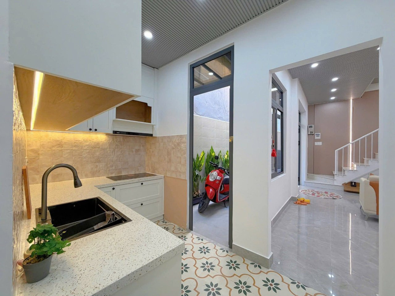 NHÀ ĐẸP_2 TẦNG X 62M2 K54/LÝ TỰ TRỌNG, HẢI CHÂU CHỈ 4.TỈ