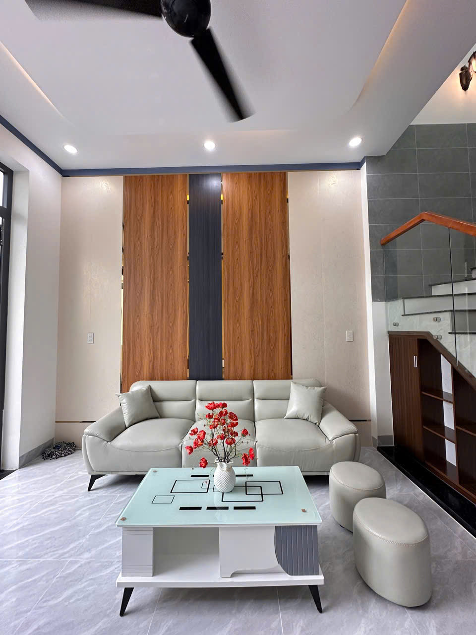 BÁN NHÀ GẦN HTTINH ĐỘI, SHR HOÀN CÔNG, 3PN, DT130m2 Sàn, TÂN PHONG