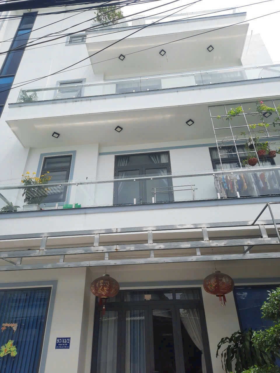 Nhà đẹp 1 trệt 3 lầu Phú Lợi cũ (phường Phú Lợi-TP.HCM) đường oto thông ...