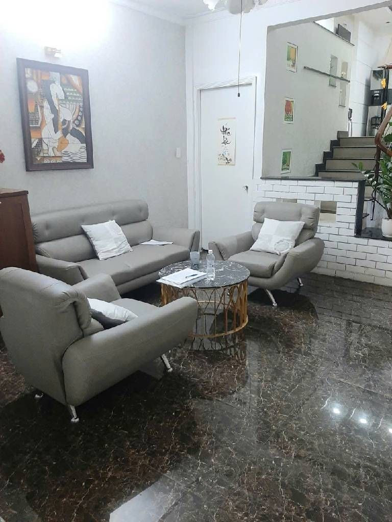 Hẽm xe tăng, mặt tiền hẽm kinh doanh, có hầm, sổ hoàng công đủ