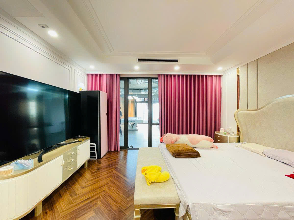 BÁN NHÀ DÂN XÂY LÔ GÓC NGUYÊN XÁ 5 PHÒNG 35M2, 50M MẶT PHỐ, NGÕ THẲNG ...