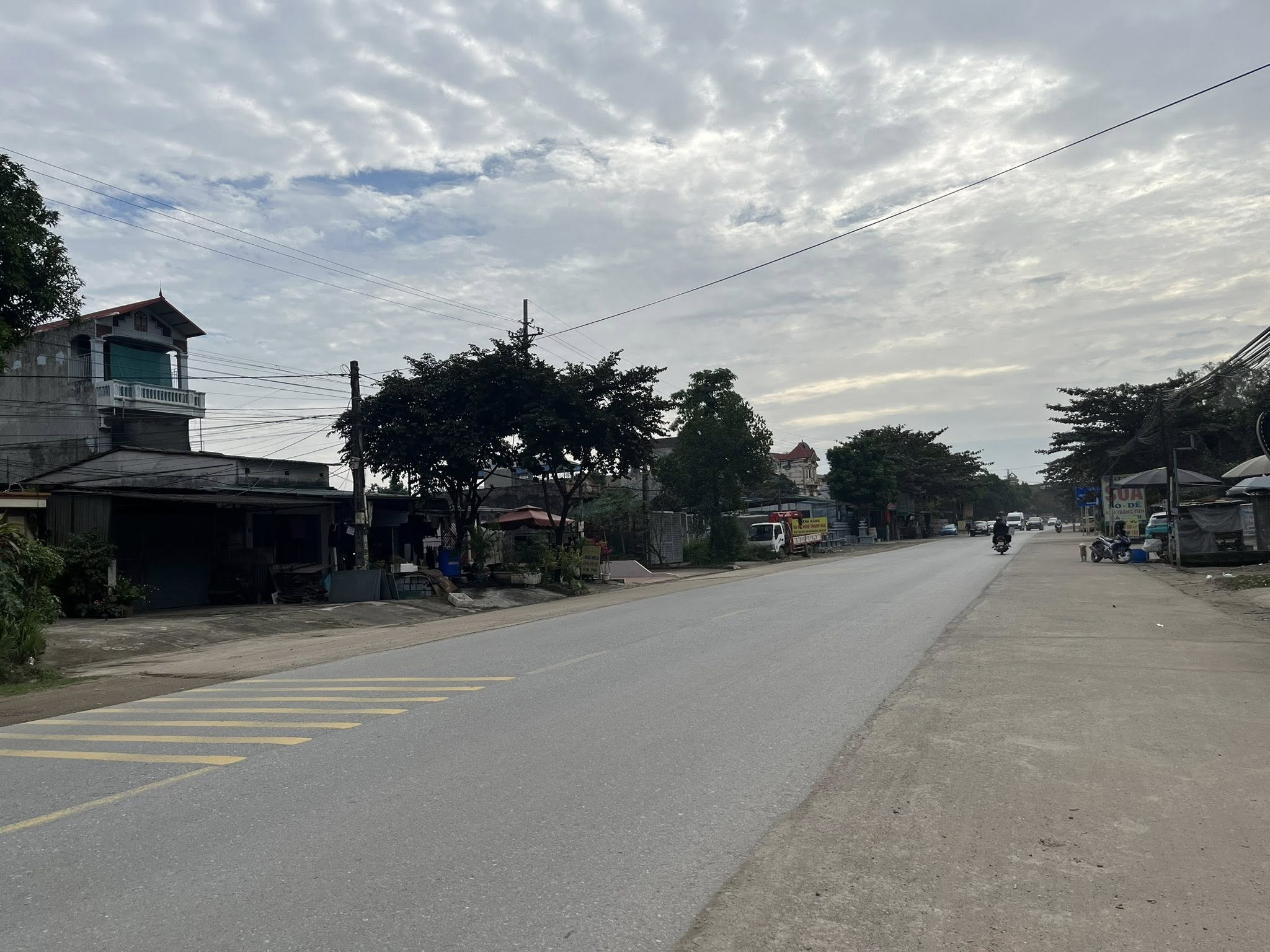 BÁN ĐẤT TẠI TT HÒA LẠC, VIEW HỒ KINH DOANH ĐỈNH, NGAY ĐH QUỐC GIA 125M2 ...