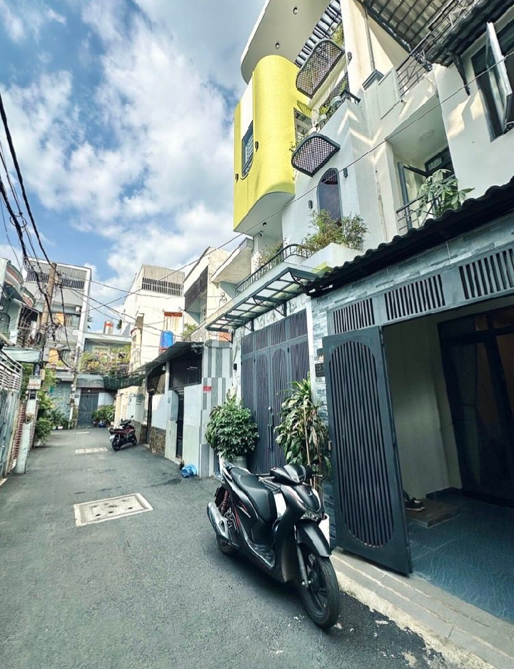 Bán nhà hẻm xe hơi ngủ trong nhà, 3 tầng, 3.5x15 đường số 1, Gò Vấp ...