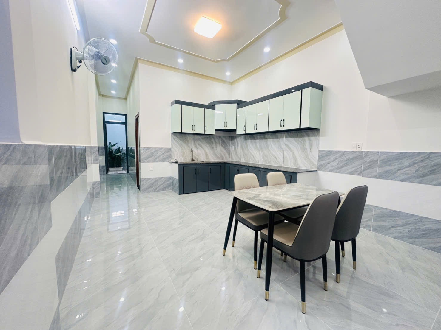 Bán nhà đường số 1, khu dân cư trần anh, nhà 4PN, sổ hồng có hoàn công