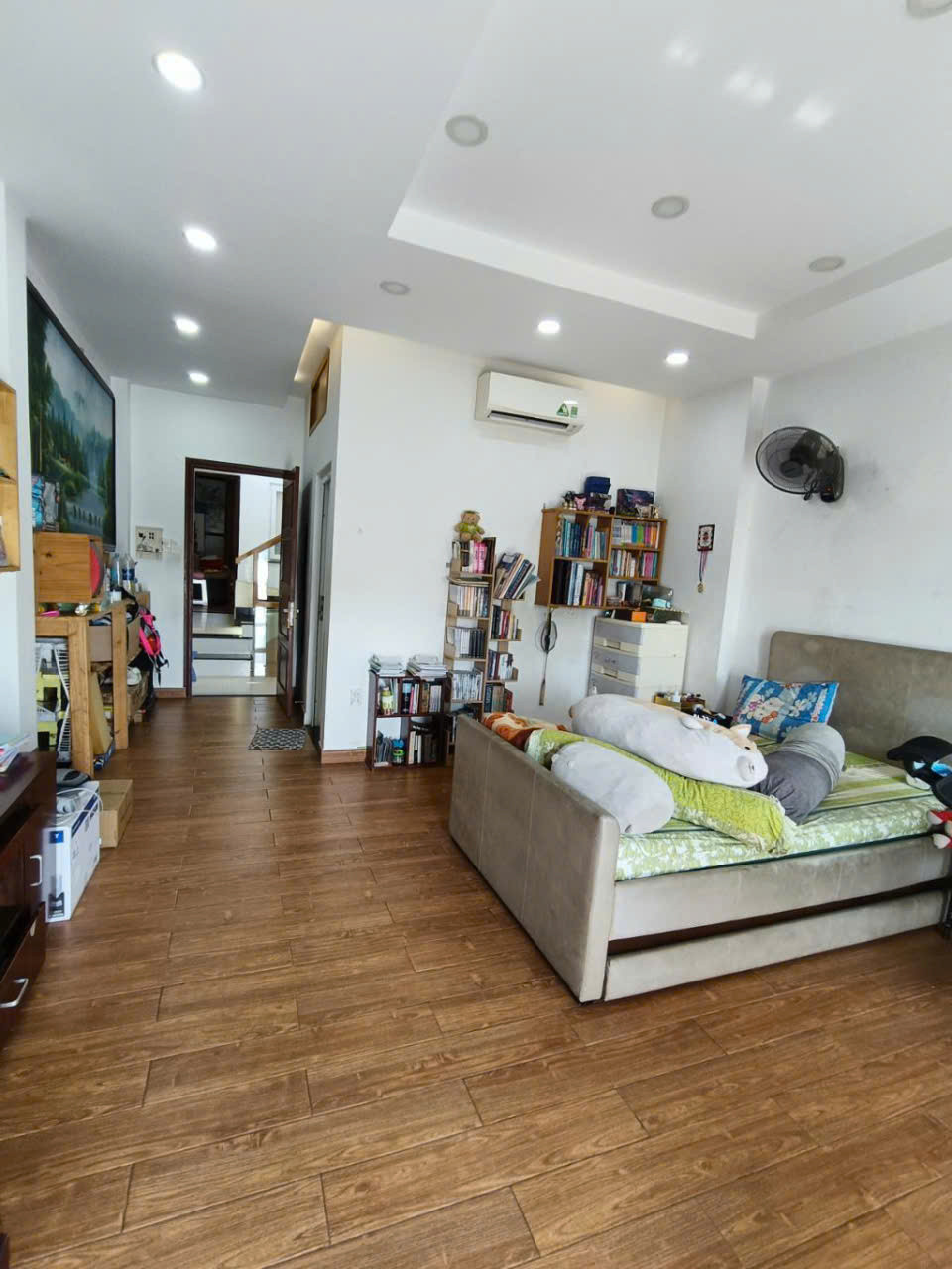 Bán nhà Mặt Tiền Đường 2F 4.5m x 20m x 5 Tầng giá 11.5 tỷ Phường An Lạc