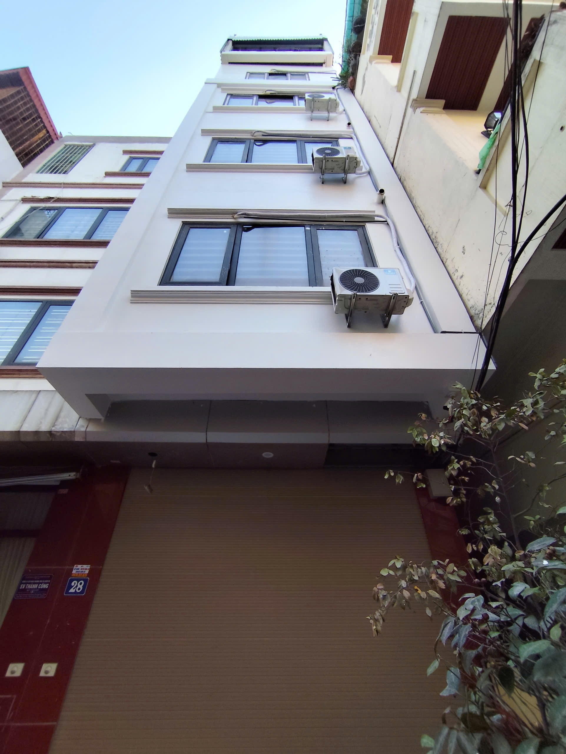 MẶT PHỐ SÔNG NHUỆ Ô TÔ TRÁNH ĐỖ KINH DOANH 1 MBKD +11P CỰC ĐẸP CHỈ 15.5 TỶ