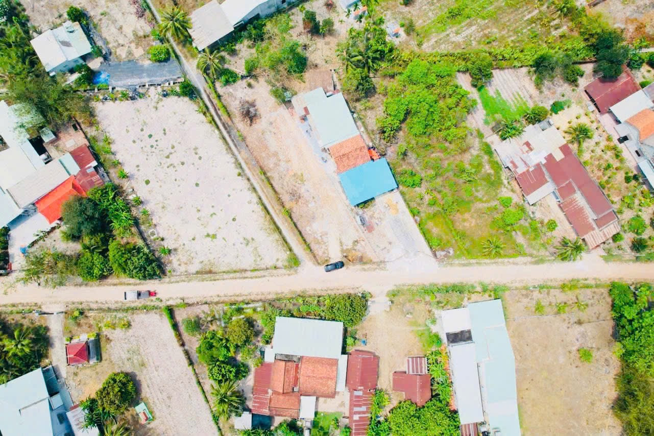 Chủ cần tiền hạ giá đất từ 680 triệu chỉ còn 400triệu cho lô đất ngay ...