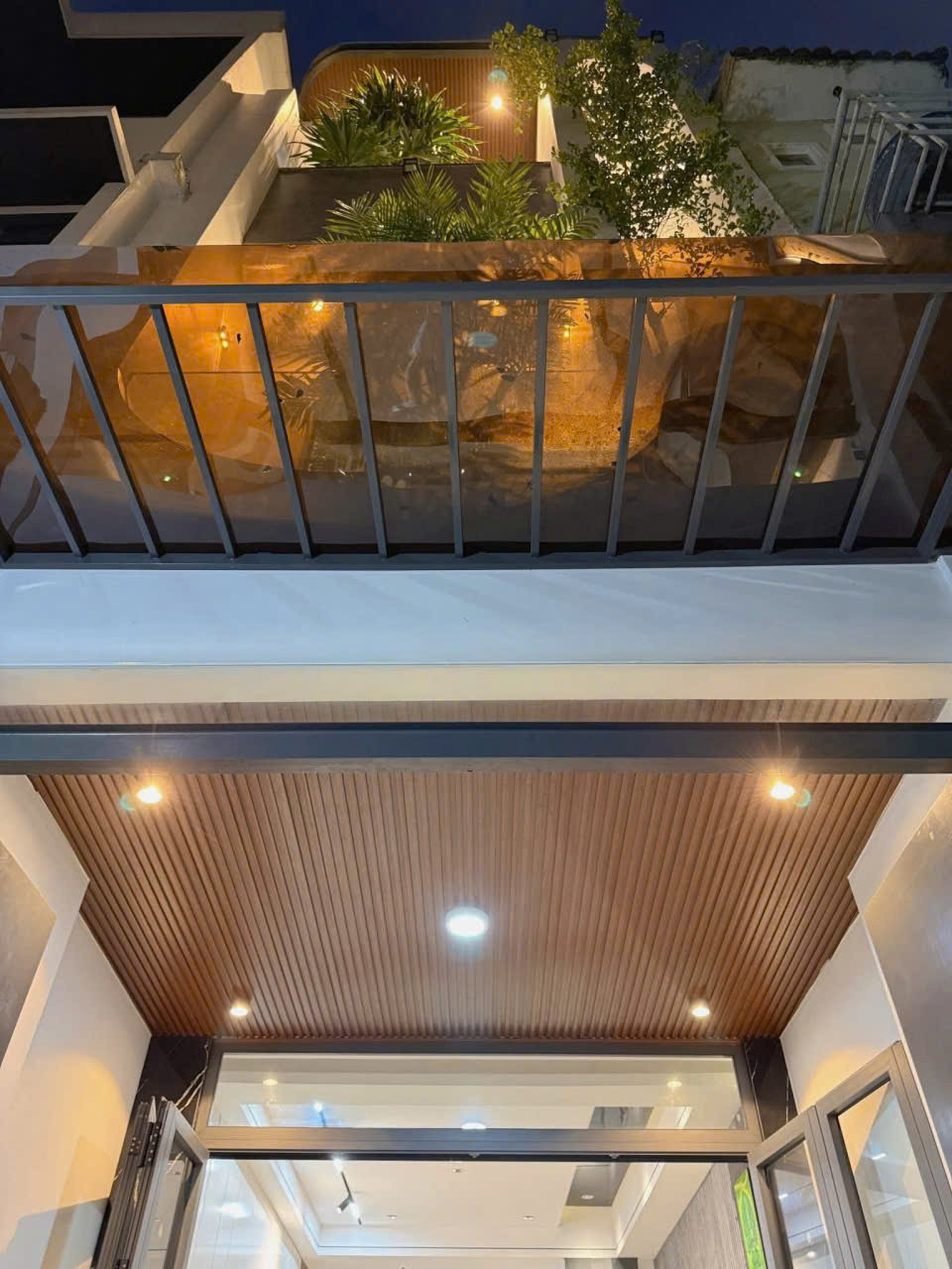 📌📌📌LÀM VIỆC TRỰC TIẾP GIÁ TỐT !!! Bán nhà 3 tầng k402 Trưng Nữ Vương