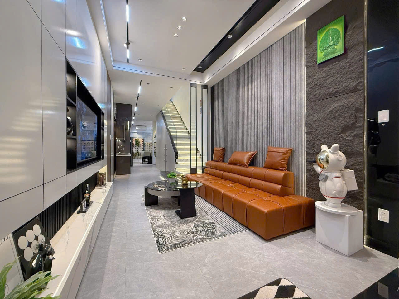 📌📌📌LÀM VIỆC TRỰC TIẾP GIÁ TỐT !!! Bán nhà 3 tầng k402 Trưng Nữ Vương