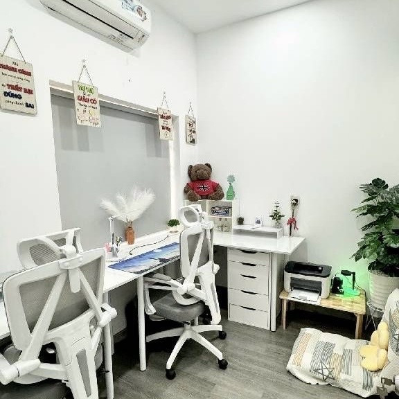 Trường Chinh, Gần Sân bay TSN ga T3, 62m2, nhà mới đẹp, tiện ở hoặc ...