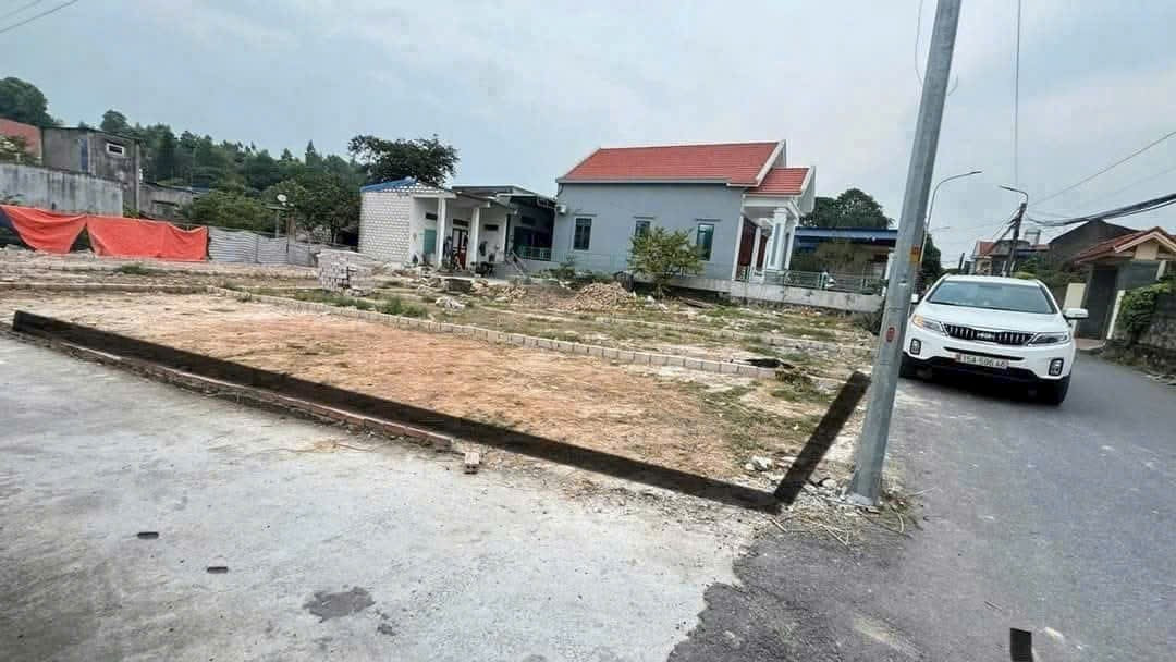 15/11/2025.Bán đất 60m² ngang 4,27m . đường thôn 7m. giá 1.65 tỷ Phường ...