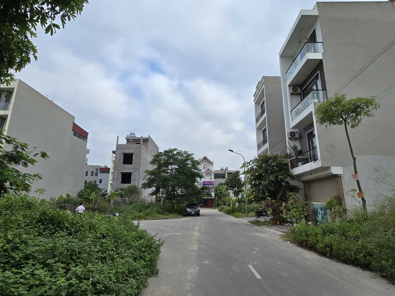 Bắc đất giãn dân yên mẫn 81m2 mặt 5m view vườn hoa palado phường kinh ...