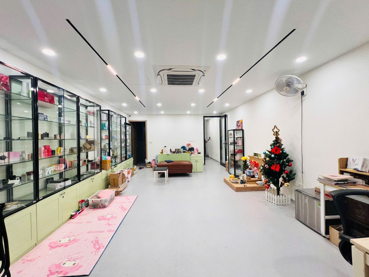 Bán Nhà Trần Quang Diệu. Đống Đa. 7 Tầng Thang Máy. Ô Tô. DT 56m2. MT 5 ...