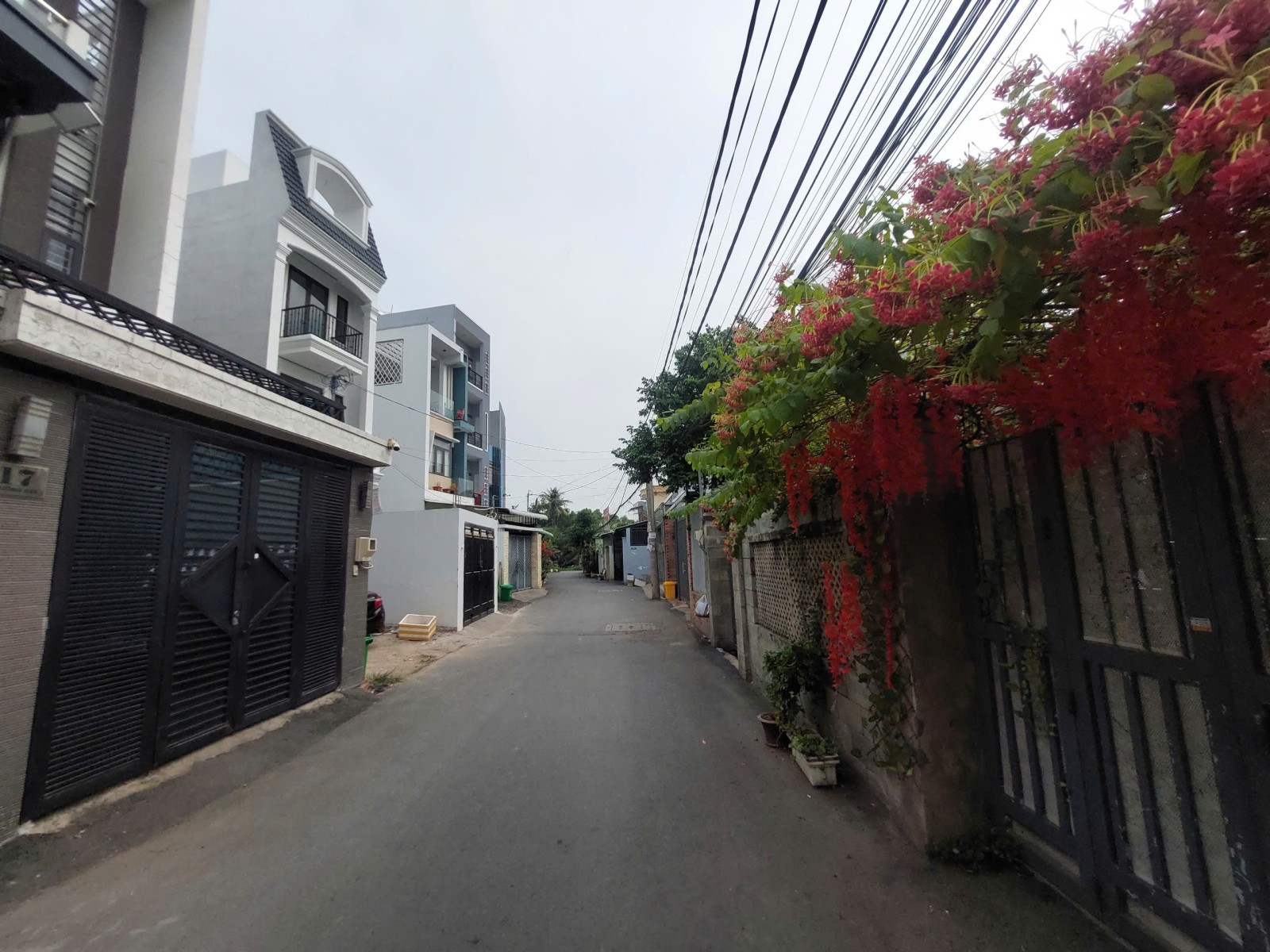 Lô Đất 114m2 ngang 5m, HXH đường Nguyễn Duy Trinh, Phú Hữu, Q9.