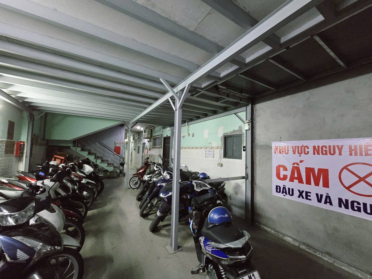 CHDV Trần Xuân Soạn - Quận 7 - 39 Phòng - 235m2 - 4 tầng - 26.8 tỷ