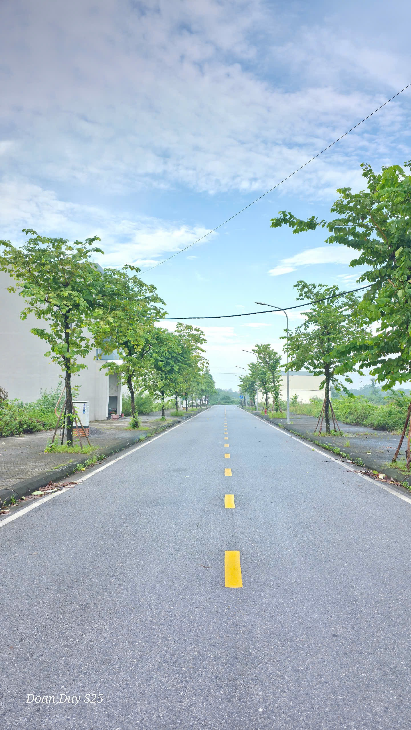 Lô đất trục đường thông ra QL38, chợ Hòa Mạc nằm trong khu đô thị chợ ...