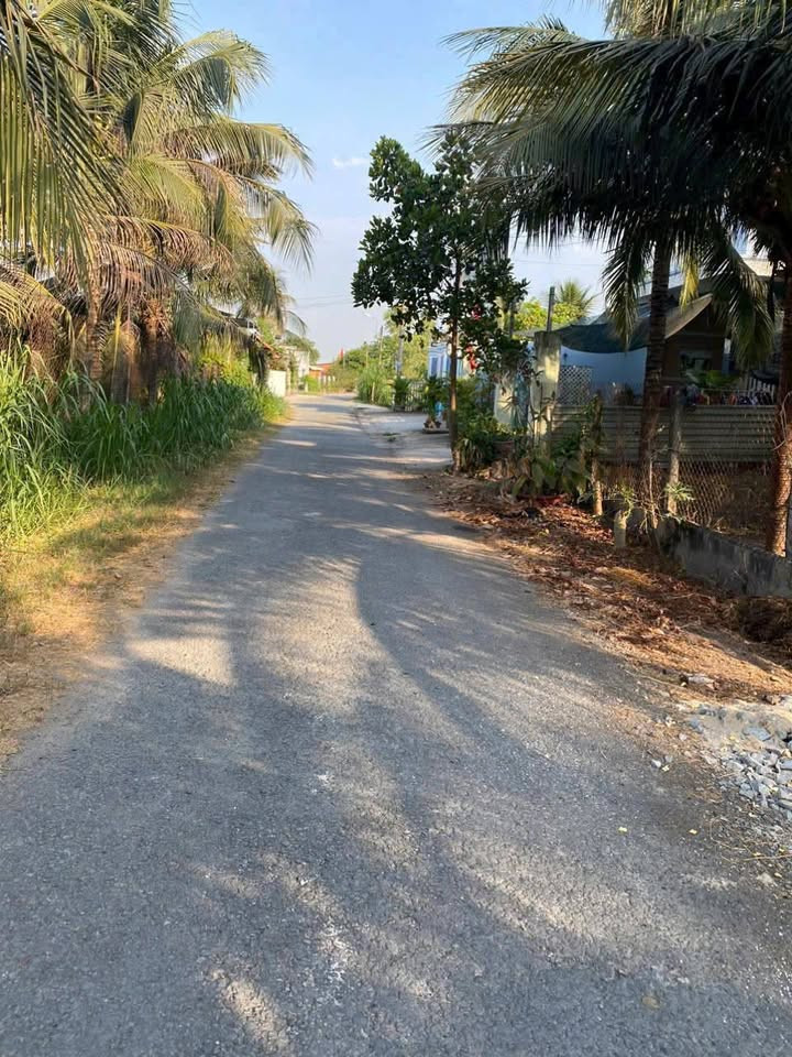 LÔ ĐẤT 1600M2 NGAY TRUNG TÂM THỊ TRẤN GÒ DẦU, SHR, 1 TỶ 570