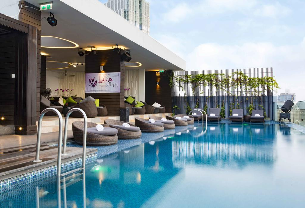 Khách sạn Liberty Central Sài Gòn Riverside Quận 1